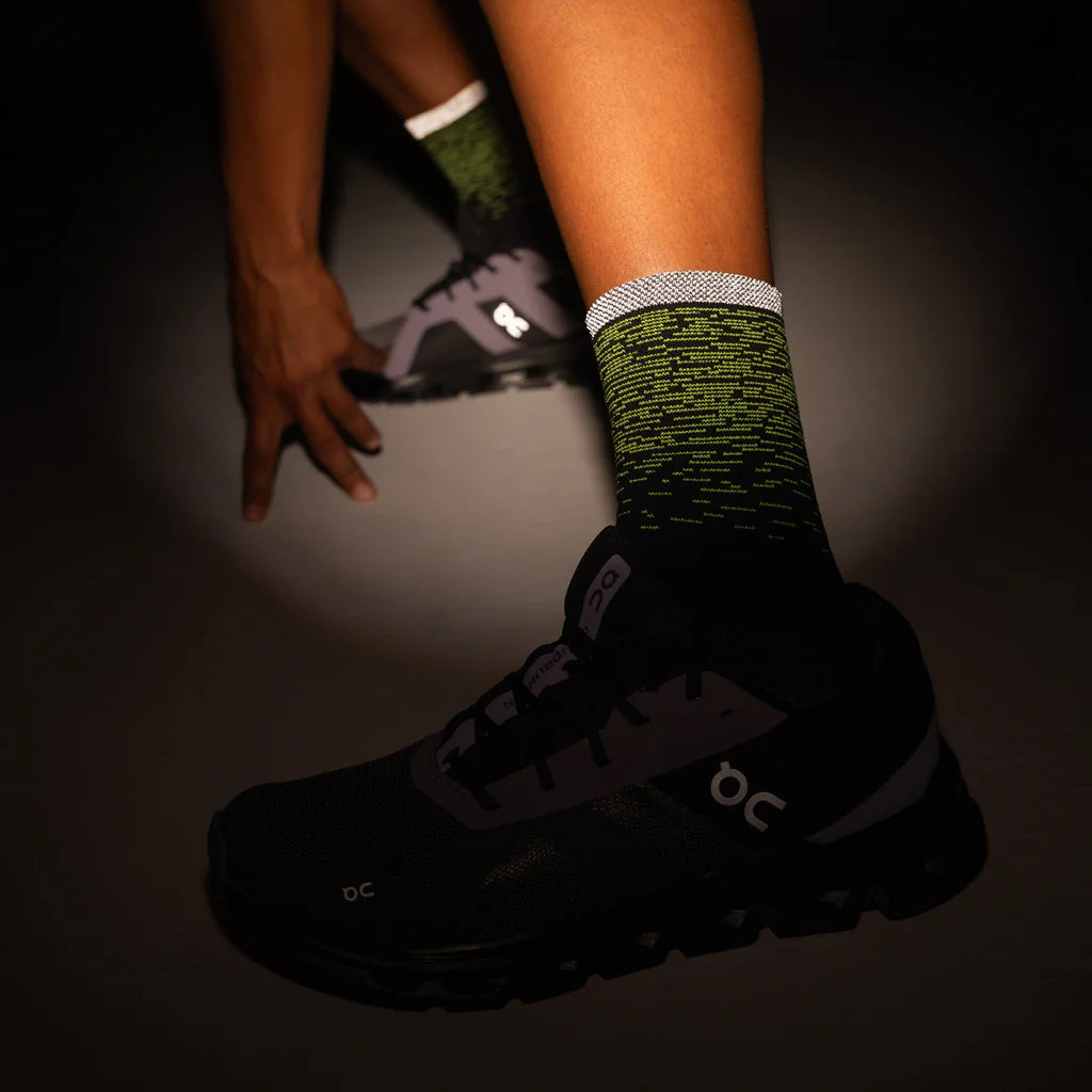 Feetures Elite Running Socks Light Cushion Mini Crew – feetures.co.uk
